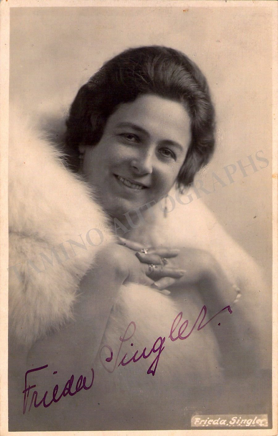 SINGLER, Frieda (Various Autographs) – Tamino Autographs