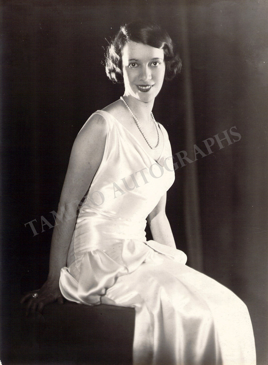 Lily Pons Unsigned Photographs Lot x 33 – Tamino