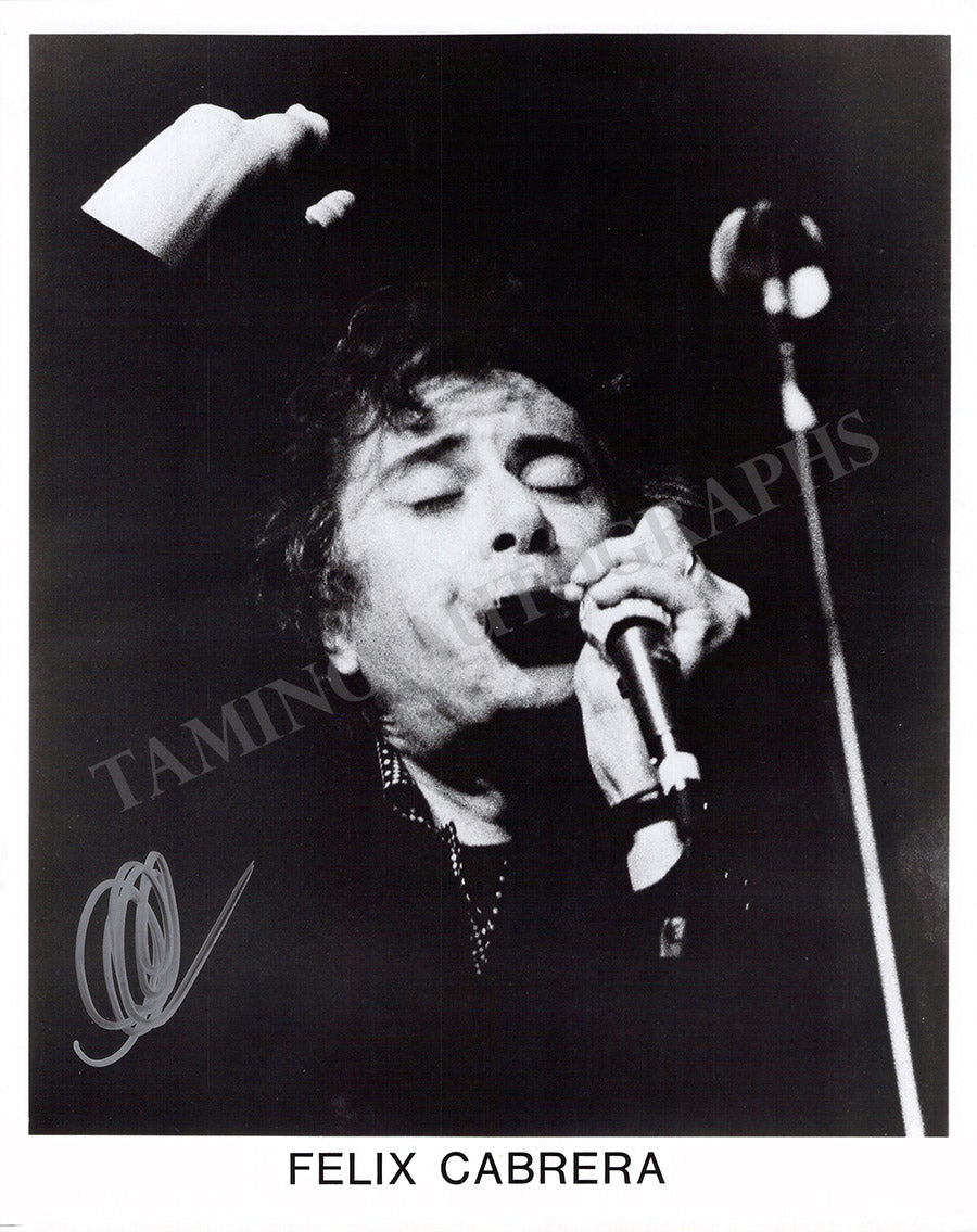 Musicians & Bands 1950s - 1990s - Signed Photographs & Posters (II) – Tamino Autographs
