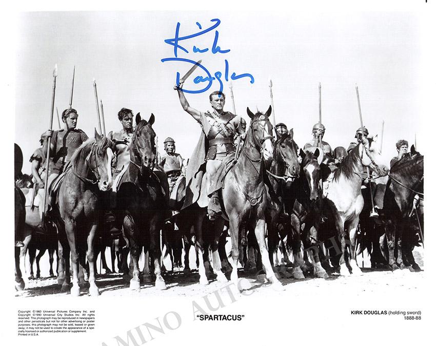 Kirk Douglas Autograph Signed Photo in "Spartacus" – Tamino