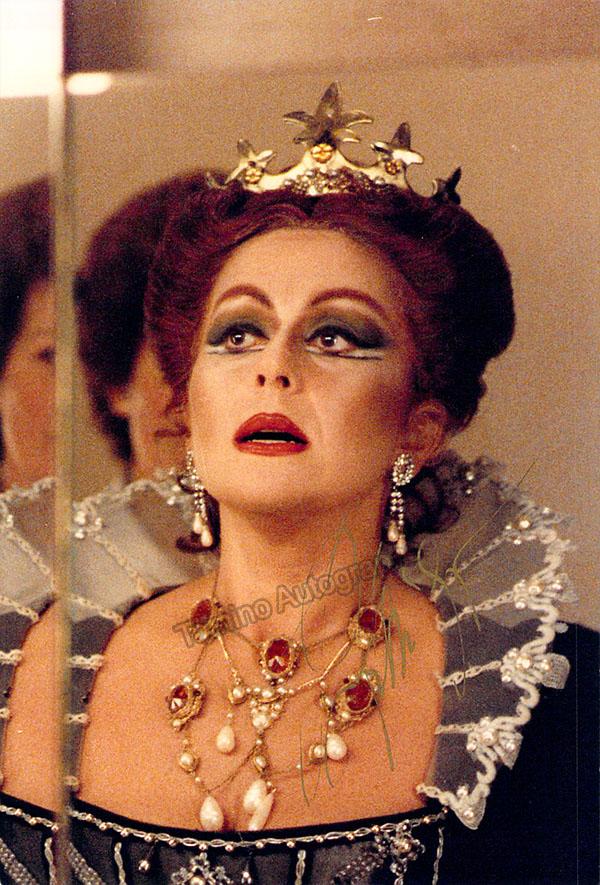 ZAMPIERI, Mara (Various Autographs) – Tamino Autographs