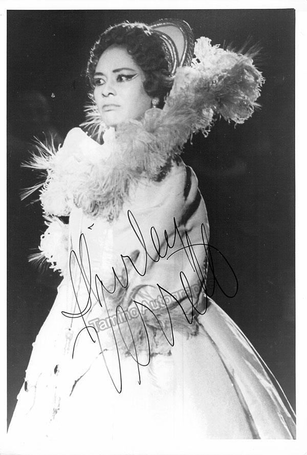 Shirley Verrett Autographs – Tamino Autographs